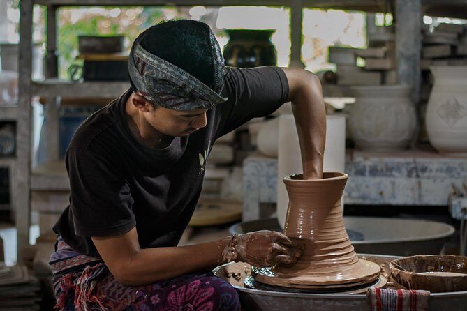 3 Hours Wheel Throwing Basic Ceramic Class - Key Points