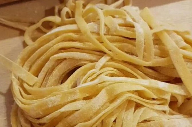 3 in 1 Cooking Class near Navona: Fettuccine, Ravioli & Tiramisu - Authentic Insights from Reviews