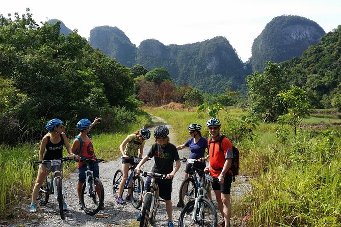 3-in-1 Ultimate Borneo Expedition Adventure - Exploring the Old Gold Mining Town