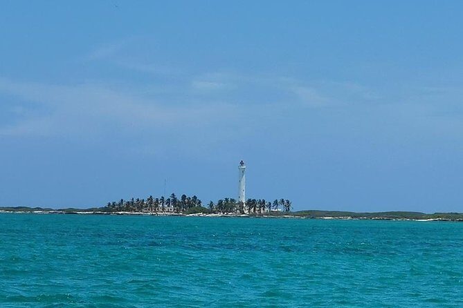 3 Islands Snorkel on boat, Isla Blanca, Contoy, Mujeres - Who Should Book This Tour?