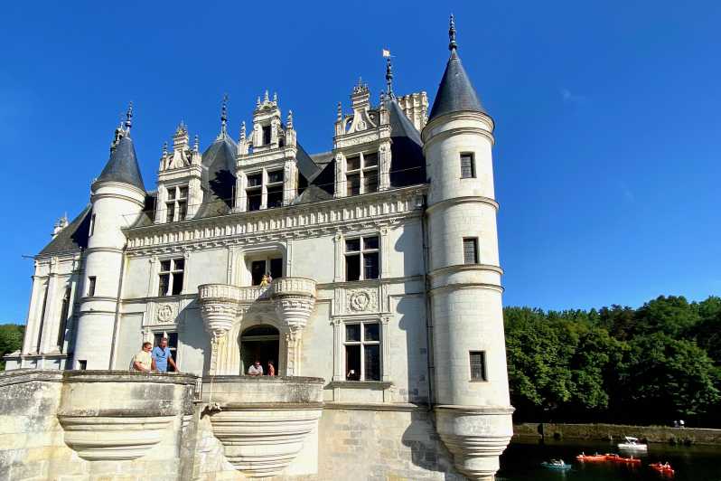 3 Loire Castles Live Guided Small group by minivan Winery - What People Are Saying