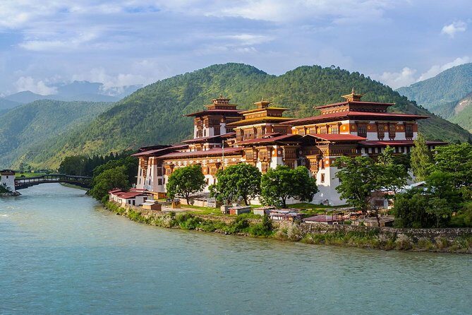 3 Nights 4 Days Bhutan Tour - Introduction