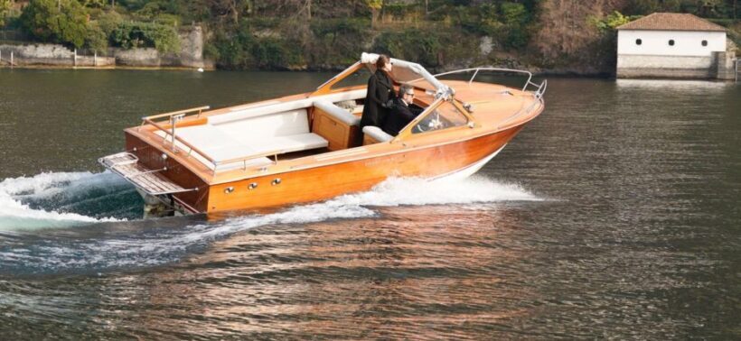 3 or 4 hours Classic Wooden Boat Tour with Prosecco - Key Points