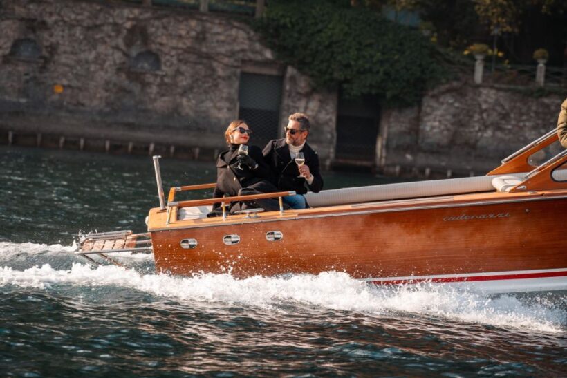 3 or 4 hours Classic Wooden Boat Tour with Prosecco - FAQ
