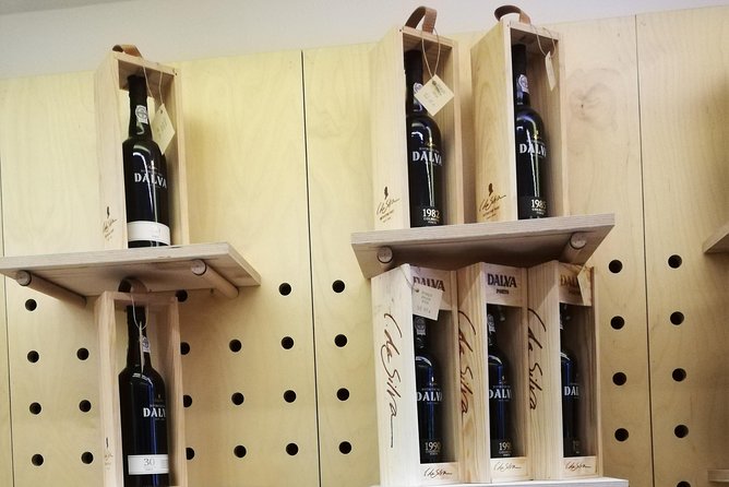 3 Table Wines & 5 Port Wines + Tapas - Taking in the History of Port Wine