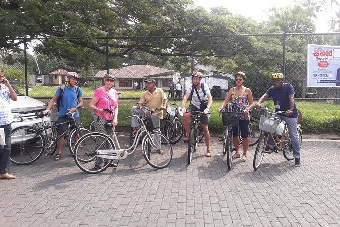 3 Temple Loop Cycling Tour from Kandy - Discovering Kandy from a New Angle
