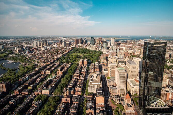 30-Min Private Helicopter Skyline Tour of Boston - An Overview of the Experience