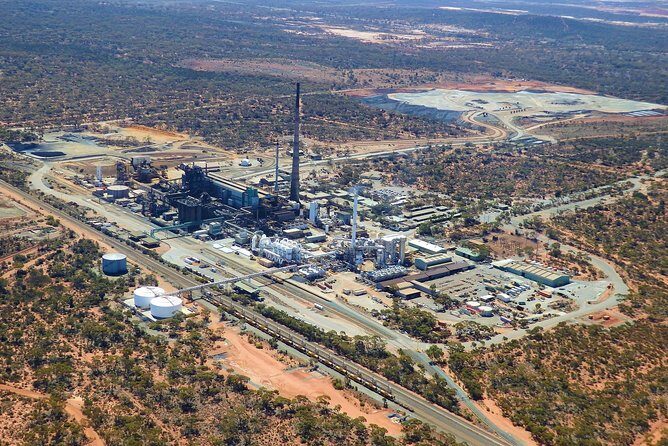 30-Minute Kalgoorlie Big Pit Scenic Flight - A Closer Look at the Kalgoorlie Big Pit Scenic Flight