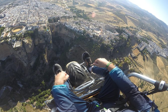 30-Minute Paramotor Flight in Ronda - Accessibility and Participation