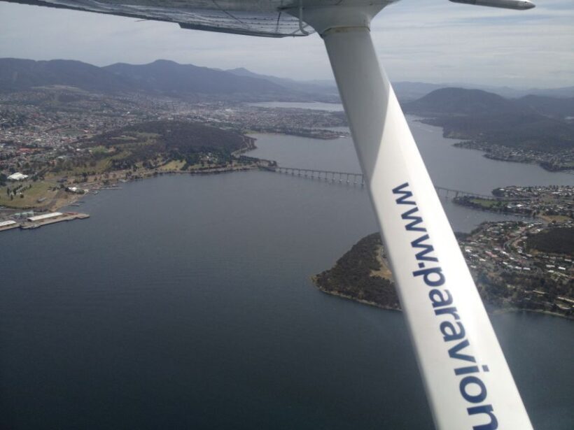 30 Minute Scenic Hobart Plane Flight - Introduction