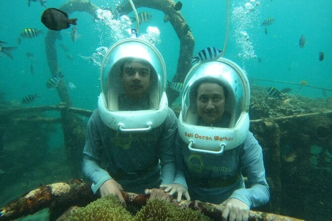 30 Minutes Ocean Walking in Nusa Dua, Bali - The Guide and Group Experience