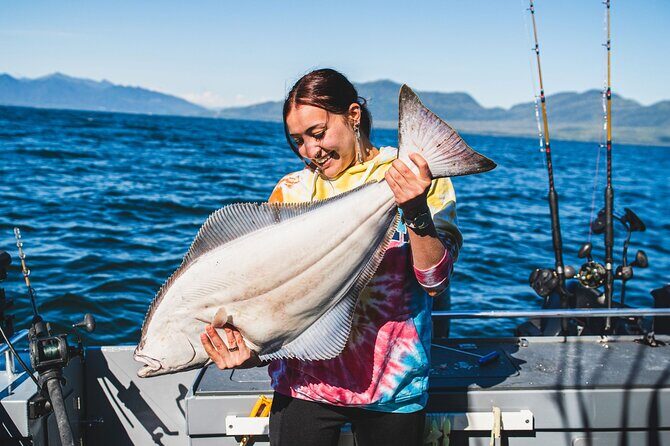 30' Private Halibut and Salmon Fishing Charter - An In-Depth Look at the Experience