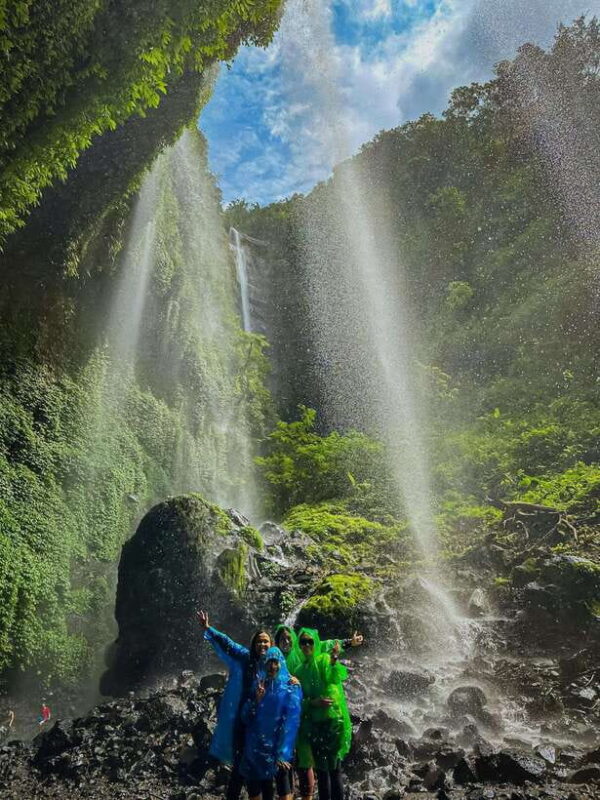 3D2N Bromo, Ijen & Falls Escape Easy Trip from Surabaya - Key Points