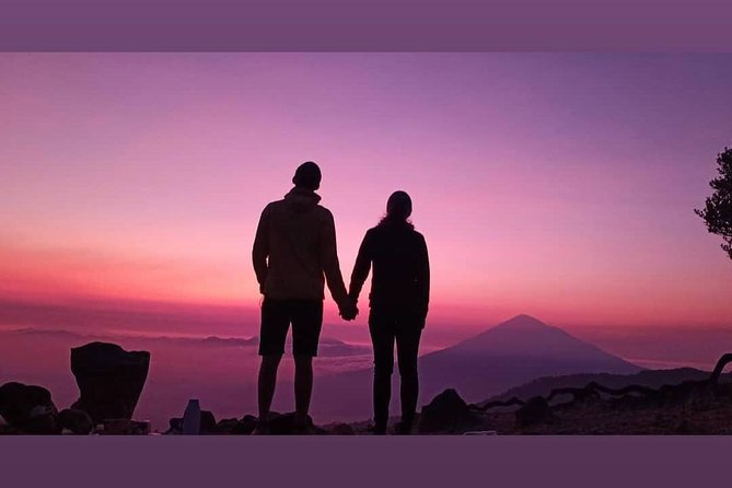 3D2N trip kawah putih-papandayan vulcan-nagavillage-green canyon - Sunrise and Volcano Exploration at Mount Papandayan