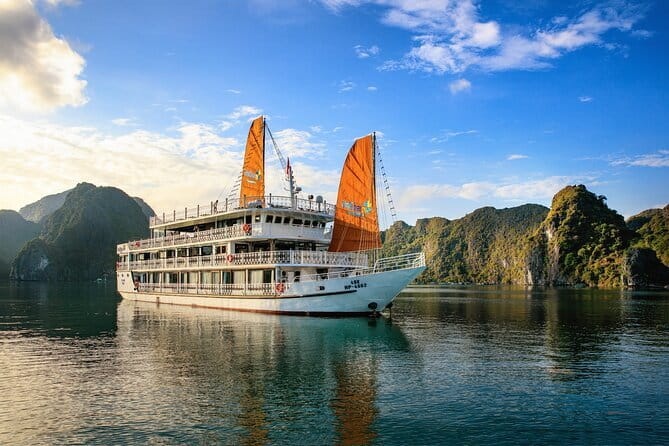 3Day Kayak & Trek to Ha Long Bay and Tamcoc (the 2nd day private) - What We Love About This Tour