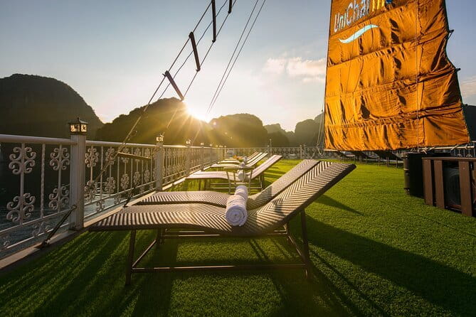 3Day Kayak & Trek to Ha Long Bay and Tamcoc (the 2nd day private) - A Deep Dive Into the Experience