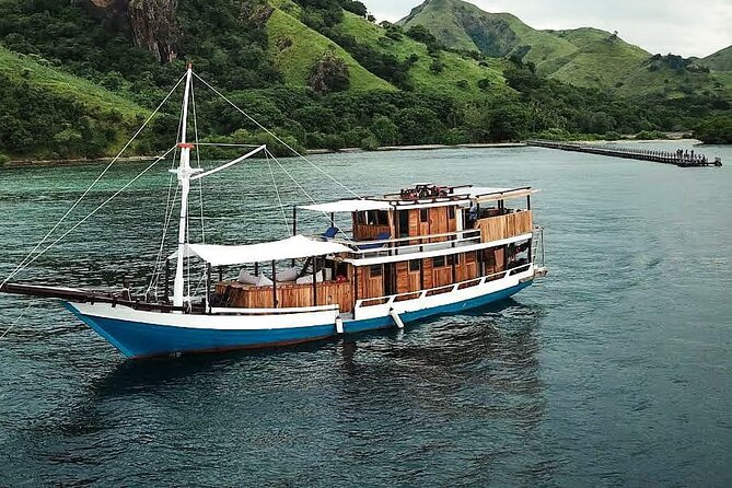 3Days Komodo Tour by Private Boat for 10 pax - The Sum Up