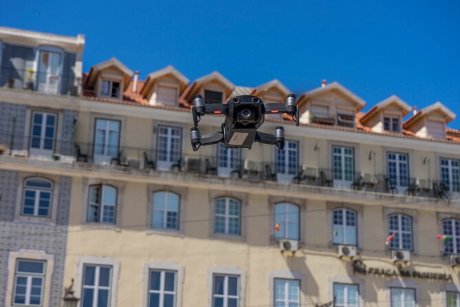 3h "Lisbon and It'S Flavors" Tuk Tuk Tour - Exploring Lisbons Iconic Neighborhoods