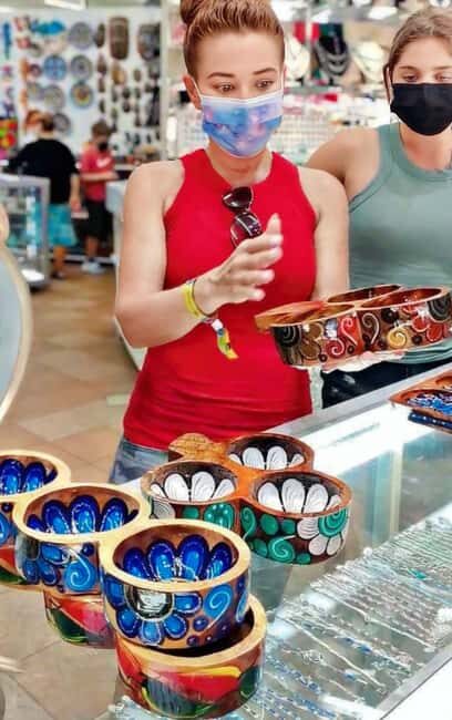 4-6HR ACAPULCO FUN DAY WITH DIVERS SHOW, LUNCH BEACH FRONT - The Sum Up