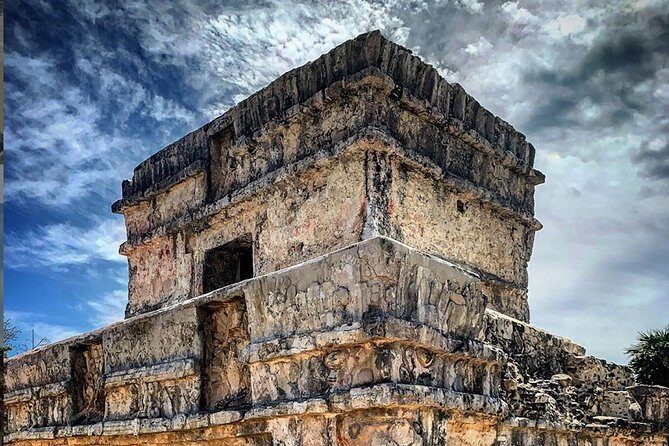 4 amazing places for 1 price and 1 full day tour Tulum, Coba, Cenote and PDC - Playa del Carmen Shopping and Strolling
