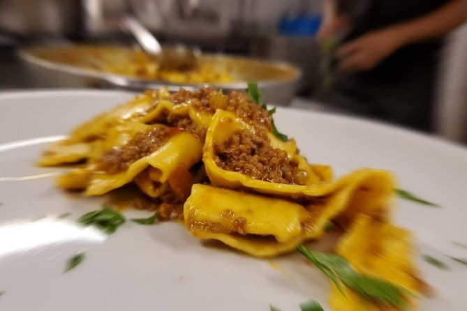 4 - Courses Dinner Interactive Cooking Lesson In Florence - The Value: Is It Worth the Price?