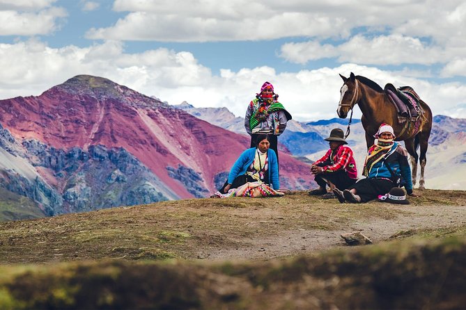 4 Day - Bucketlist Cusco: Rainbow Mtn, Machu Picchu, Sacred Valley, Humantay - Inclusions and Amenities