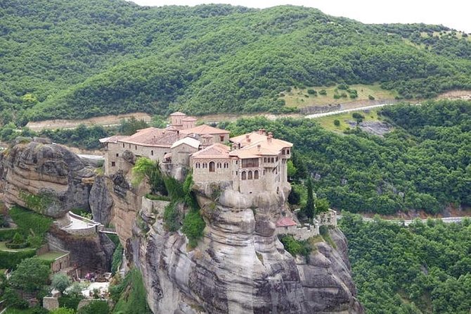 4-Day Classical Greece Tour: Epidaurus, Mycenae, Olympia, Delphi, Meteora - Transportation, Accommodation, and Meals