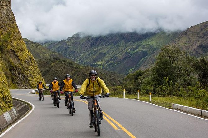 4-Day Inca Jungle Adventure Hike|| Mountain Biking, Rafting and Zipline Options| - Mountain Biking Adventure