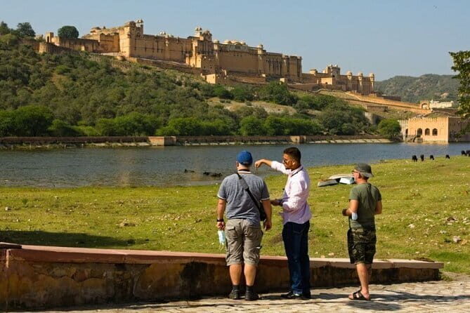 4-Day Luxury Golden Triangle Tour to Agra and Jaipur From Delhi - FAQs