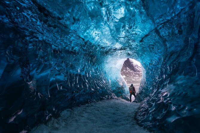 4 Day Northern Lights Adventure - Ice Caves & 4x4 Super Jeeps - Booking and Availability