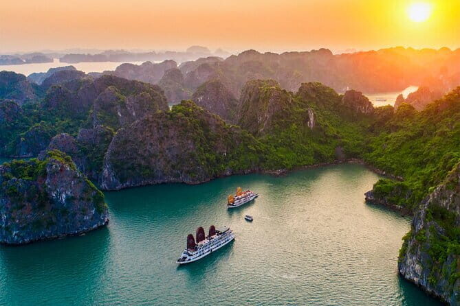 4-Day Private Tour In Ha Giang - Transportation and Guide Service