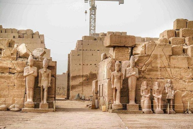 4 Days Nile Cruise From Aswan To Luxor With Abu Simbel Temples & Balloon - A Close Look at the 4-Day Nile Cruise Experience