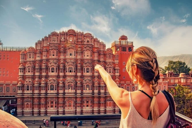 4 Days Private tour of Japur and Pushkar from Delhi Includes Accommodation. - Key Points