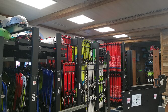 4 Days Ski Equipment Rental in Borovets - Rental Inclusions