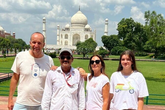4-Days Tour of Delhi, Agra and Jaipur by Fast Air-Condition Trains - To sum it up