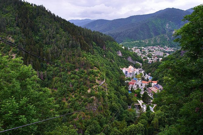 4-Days Tour to Batumi, Kutaisi, Chiatura and Borjomi from Tbilisi - Who Will Enjoy This Tour?