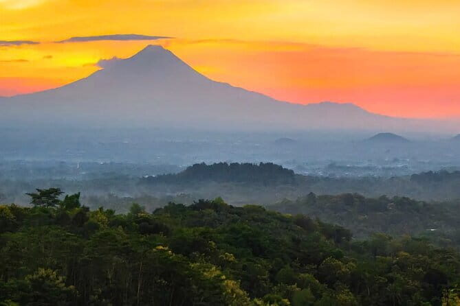 4 Days Yogyakarta to Bali through Tumpaksewu, Bromo, Ijen Tour - The Journey’s Logistics and Value