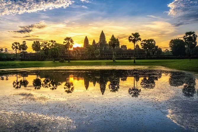 4-Day(Tour Angkor Temple Complex, Temple in the Jungle, Local people life Style) - Day 2: Monastic Mysteries and Royal Temples
