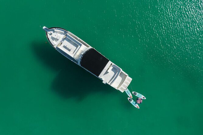 4 Hour - 72' Bruce Roberts, Tulum, Playa del Carmen, Riviera Maya - The Value and Price