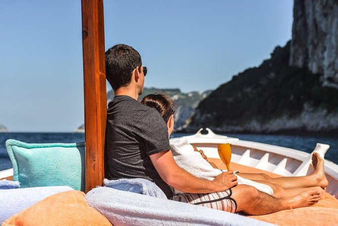 4 Hour Boat Tour To Discover Capri - Tour Inclusions and Additional Costs