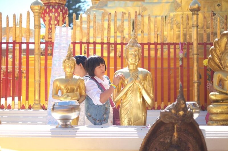 4-Hour Doi Suthep & Hmong Hill Tribe Village from Chiang Mai - FAQs