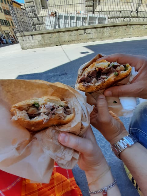 4-hour electric vespa tour in Florence, explore Fiesole and its surroundings - Key Points