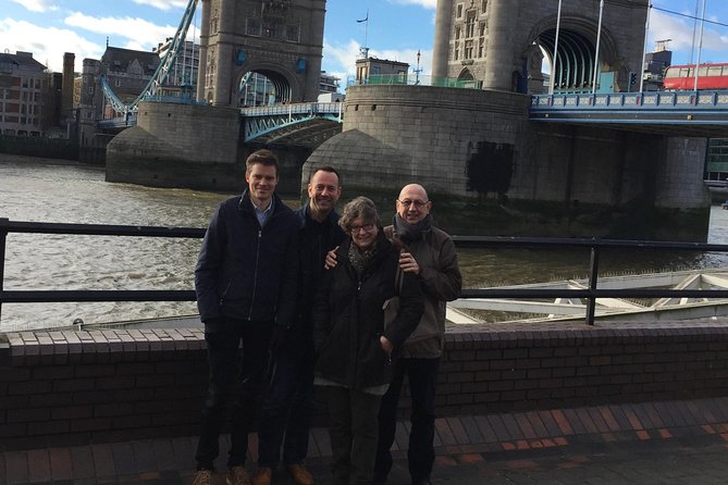 4 Hour London Private Tour, With Your Own Black Cab Tour Guide - Meet Your Knowledgeable Guides