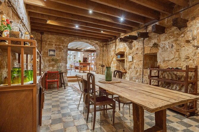 4-Hour Market Visit and Traditional Cooking Workshop in Palma - Meeting and Pickup Details