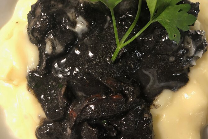 4-Hour Portuguese Cooking and Wine Experience - Booking and Reservation Details