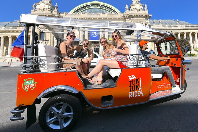 4 Hour Private Electric Tuktuk Tour in Paris - Key Points