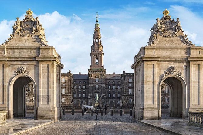 4-Hour Private Half-Day Frederiksborg Castle Tour - Practical Details and Logistics