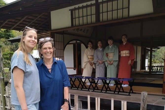 4 Hour Private Hiroshima City Walking Tour - Discovering the Citys Tranquil Gardens