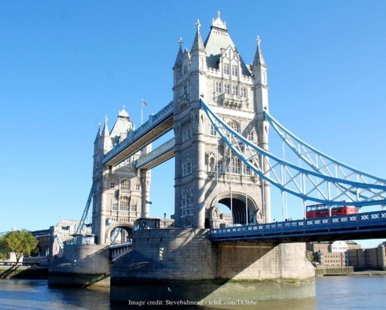 4-Hour Private Tour of London in a Panoramic Black Cab - The Sum Up