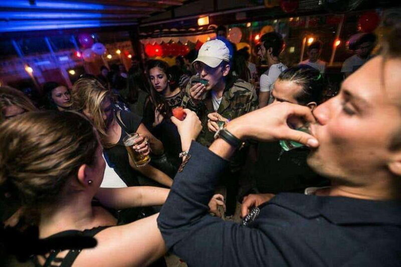 4-Hour Shanghai Pub Crawl (bars & nightclub hopping) - What Reviewers Say